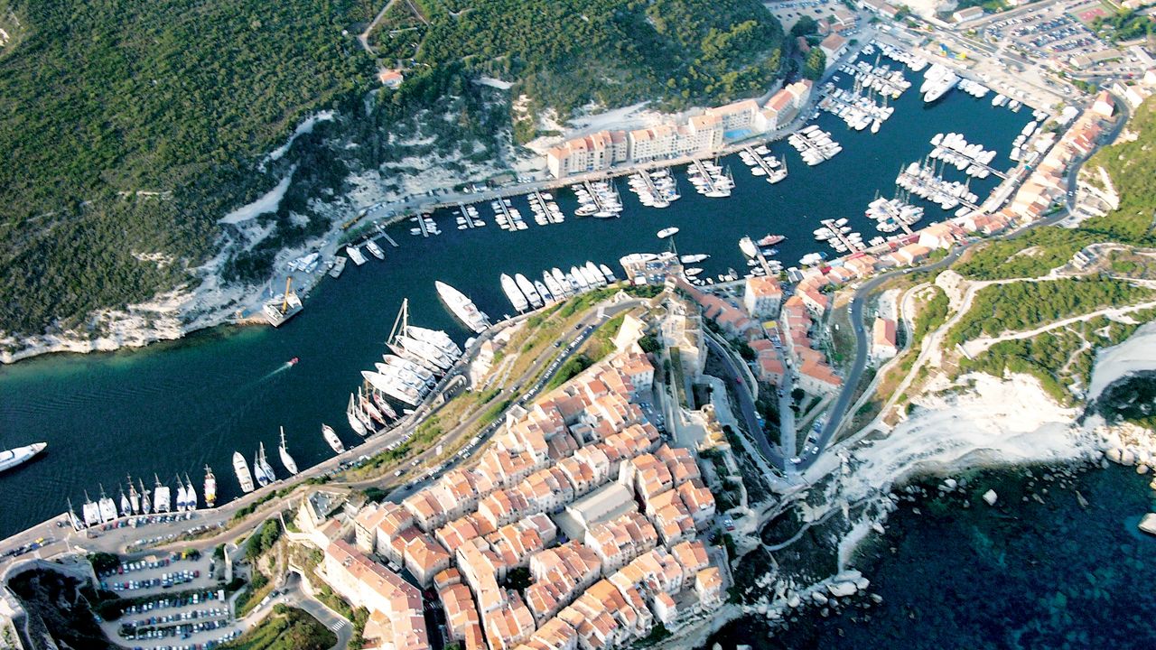 Bonifacio Marina - Superyacht Marina | Dockwalk